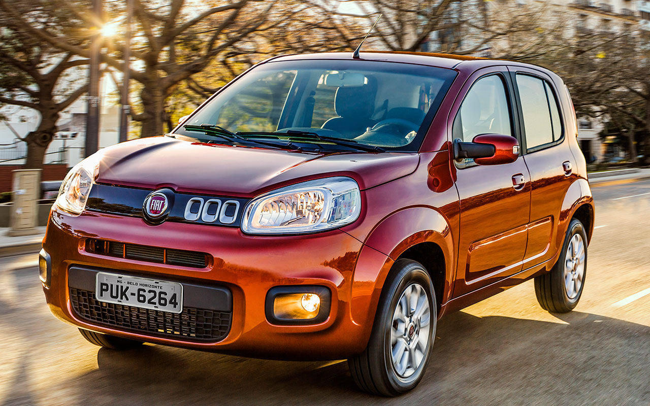 Novo Uno faz 15 anos: relembre o Fiat que estreou motores e foi o ...