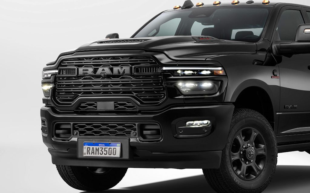 Ram 3500 2025 já está no Brasil com novo motor de 148,7 kgfm e visual ...